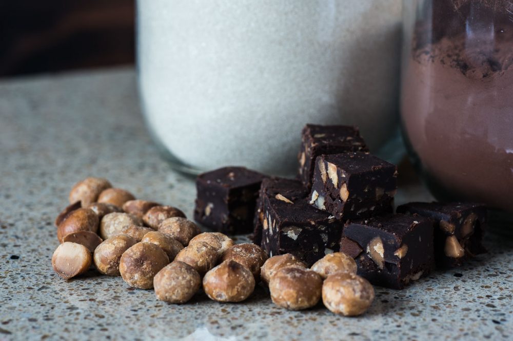 How to make Chocolate Macadamia Fudge